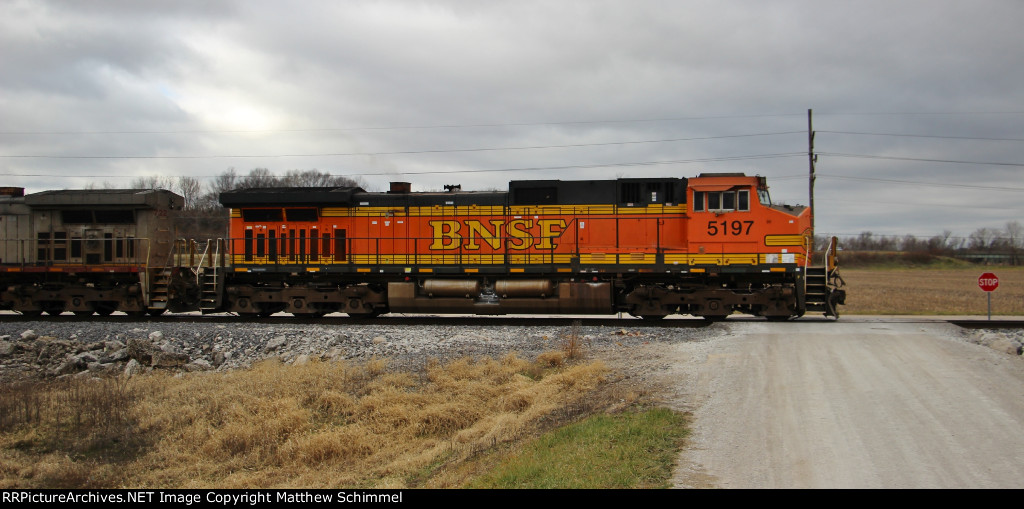 BNSF 5197